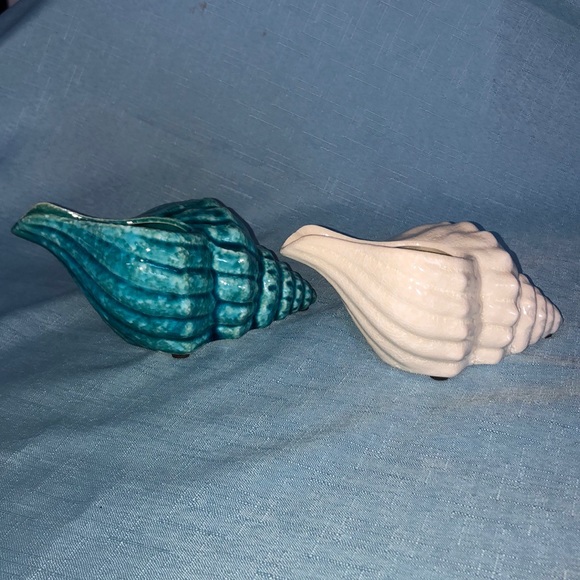 Accents | Decorative Ceramic Sea Shells Set Of 2 Brand New | Poshmark